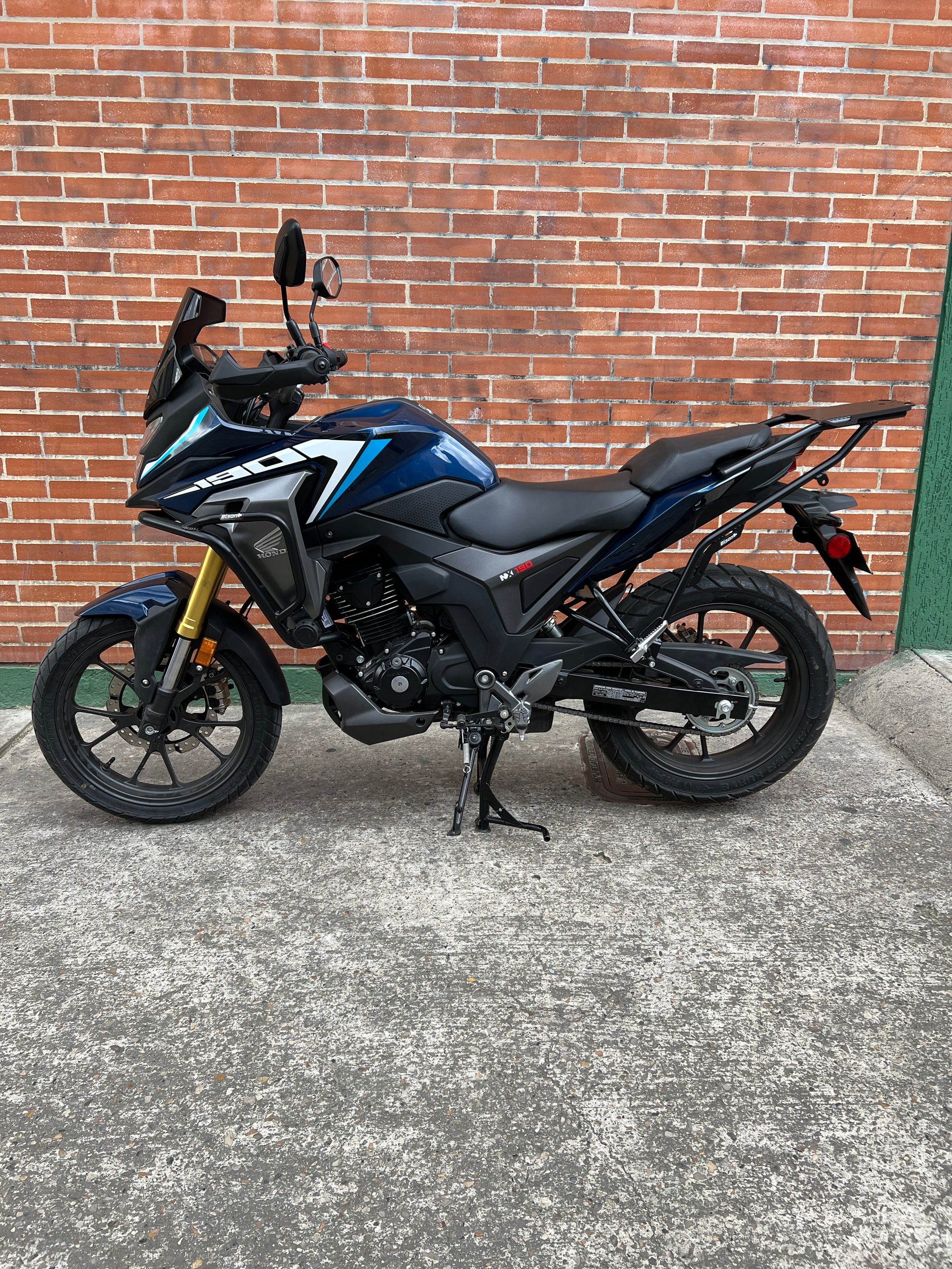 PARRILLA HONDA NX 190 – MALETAS BISON